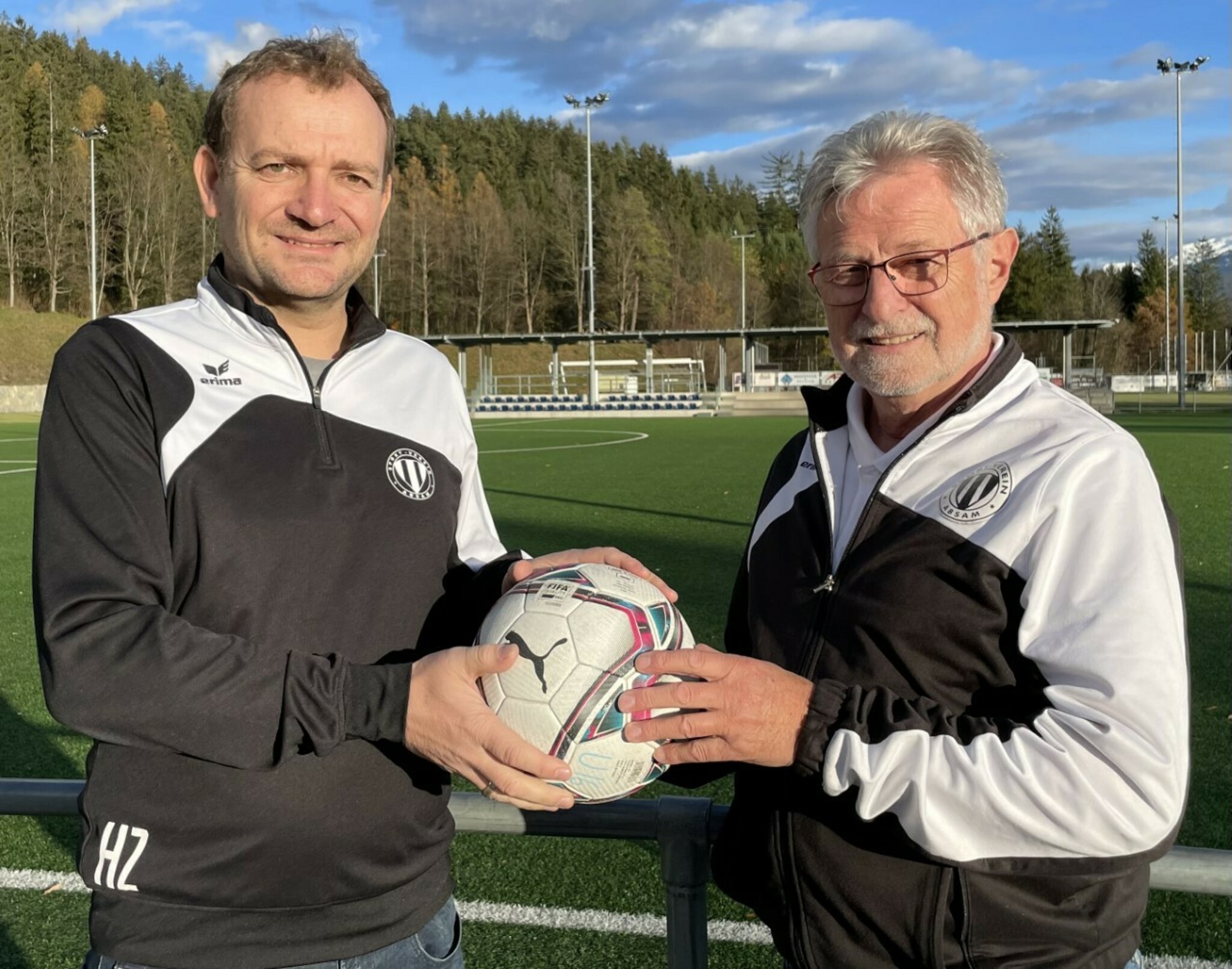 Führungswechsel: SV Absam bekommt neuen Obmann und neuen Trainer - Hall-Rum