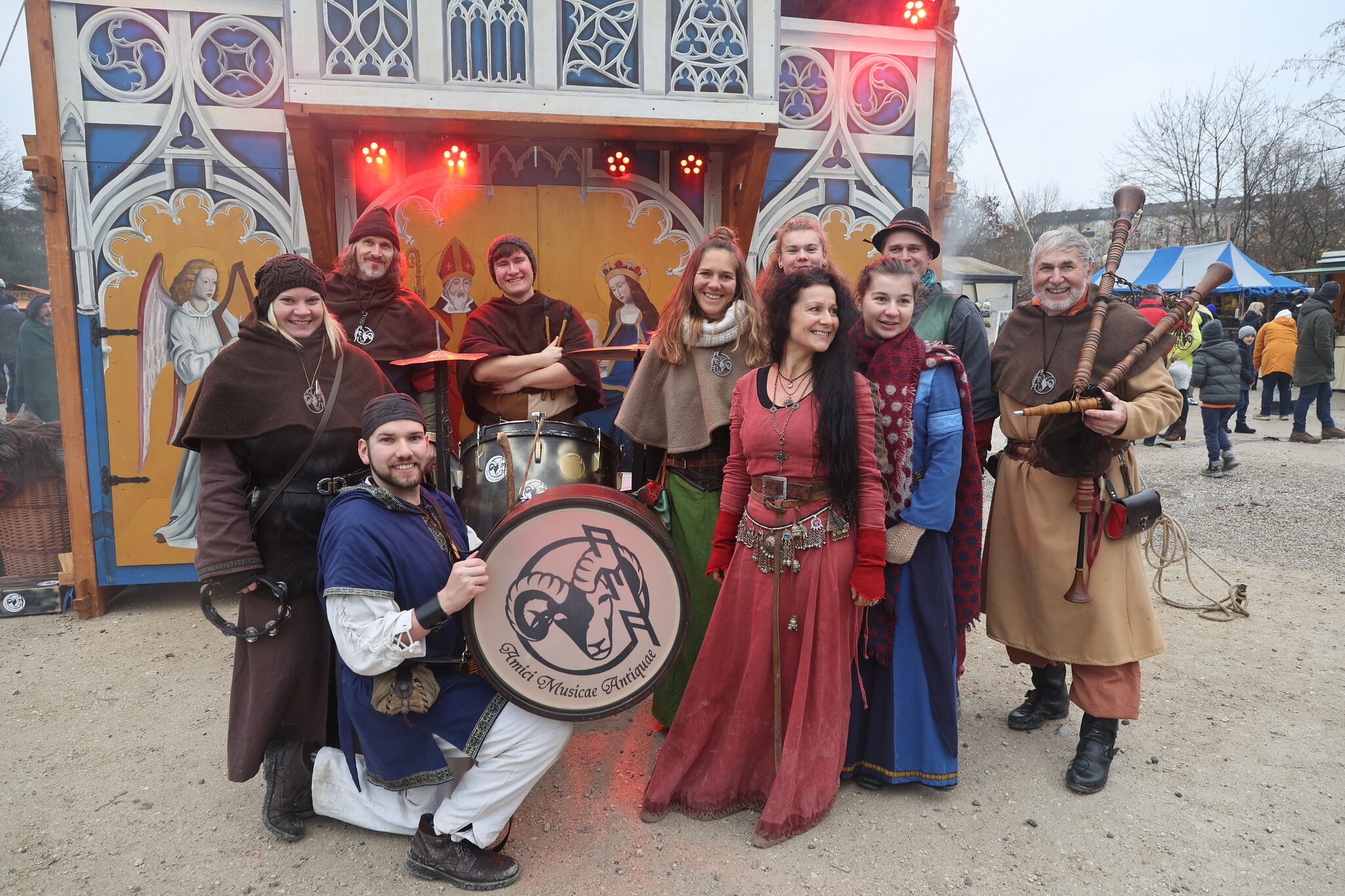 Bildergalerie: Mittelalter-Adventmarkt im Vöcklabrucker Freizeitpark - Vöcklabruck