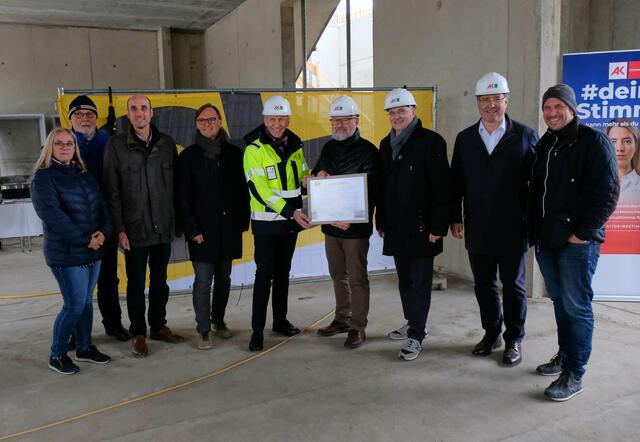 Baufortschritt: Gleichenfeier der neuen Arbeiterkammer in Weiz - Weiz