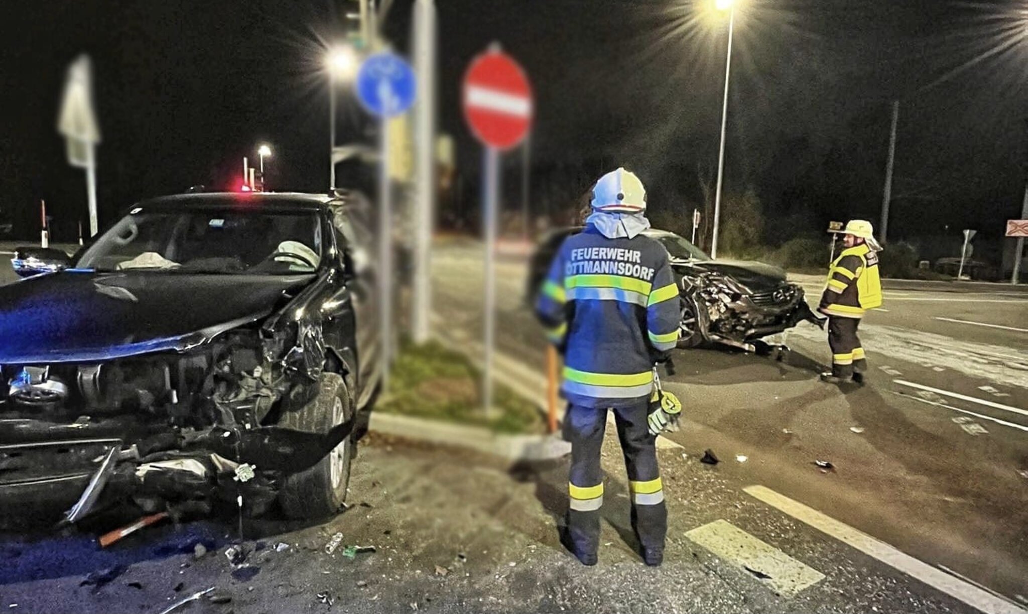 Bei Kreuzung in Lambichl: Schwerer Verkehrsunfall gestern abends - Klagenfurt Land