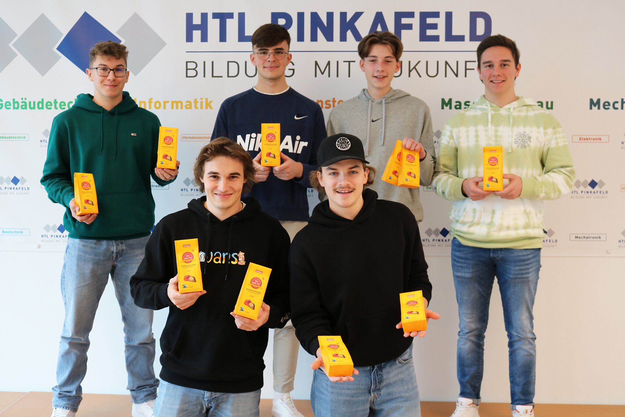 HTL Pinkafeld: 8.099,69 Euro für Missio-Bildungsprojekte - Oberwart