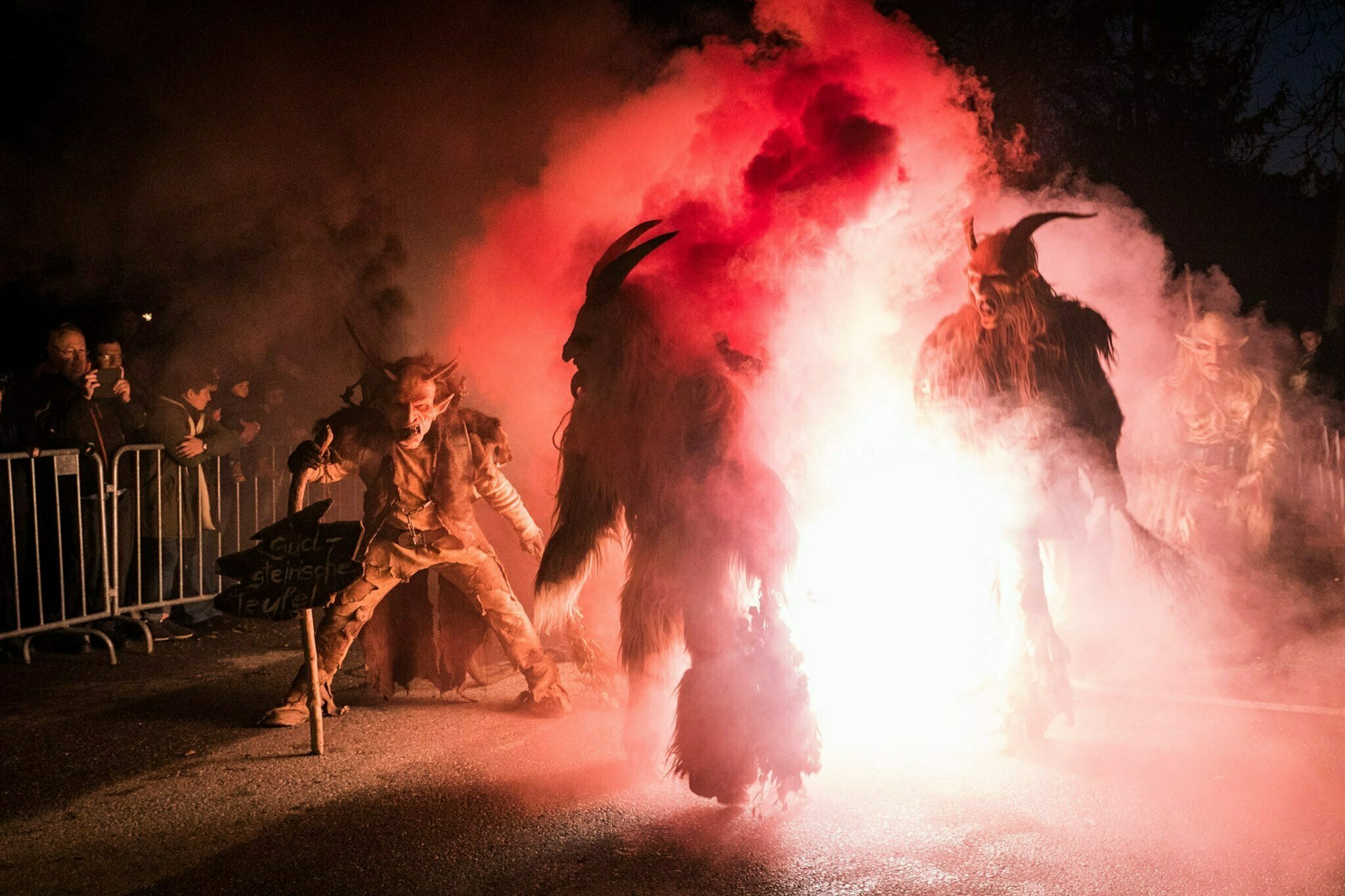 Krampus, Weihnachtspakete und Co.: Die wichtigsten Nachrichten des Tages