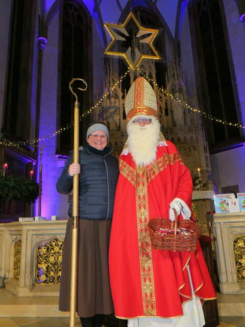 Pfarre St. Valentin: Nikolaus-Feier 2022 mit Video - Enns