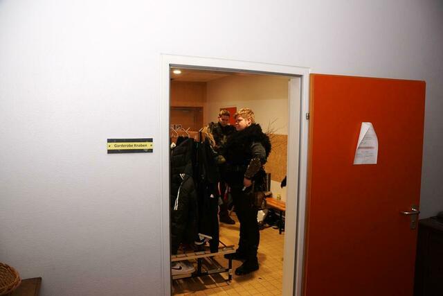 Weihnachtszeit: Nikolaus und Krampus zu Besuch in Münichholz - Steyr ...