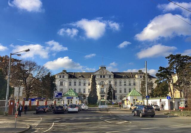 Klinik Hietzing: Stadt beschließt Spitalsmodernisierung mit Neubauten ...