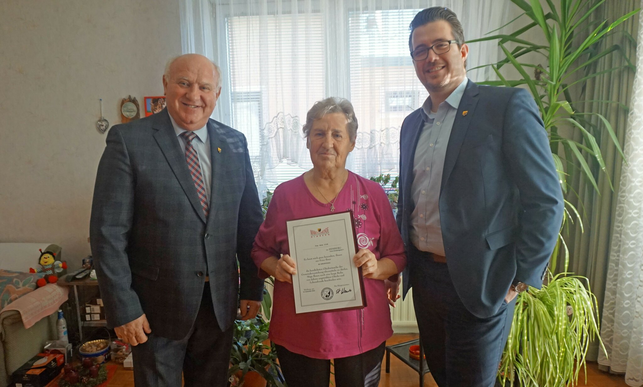 Alles Gute zum Runden: Anna Ehn aus Himberg feierte 80. Geburtstag ...