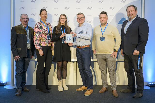 Sicher arbeiten: Lamb Weston Hollabrunn bekommt AUVA Gütesiegel ...