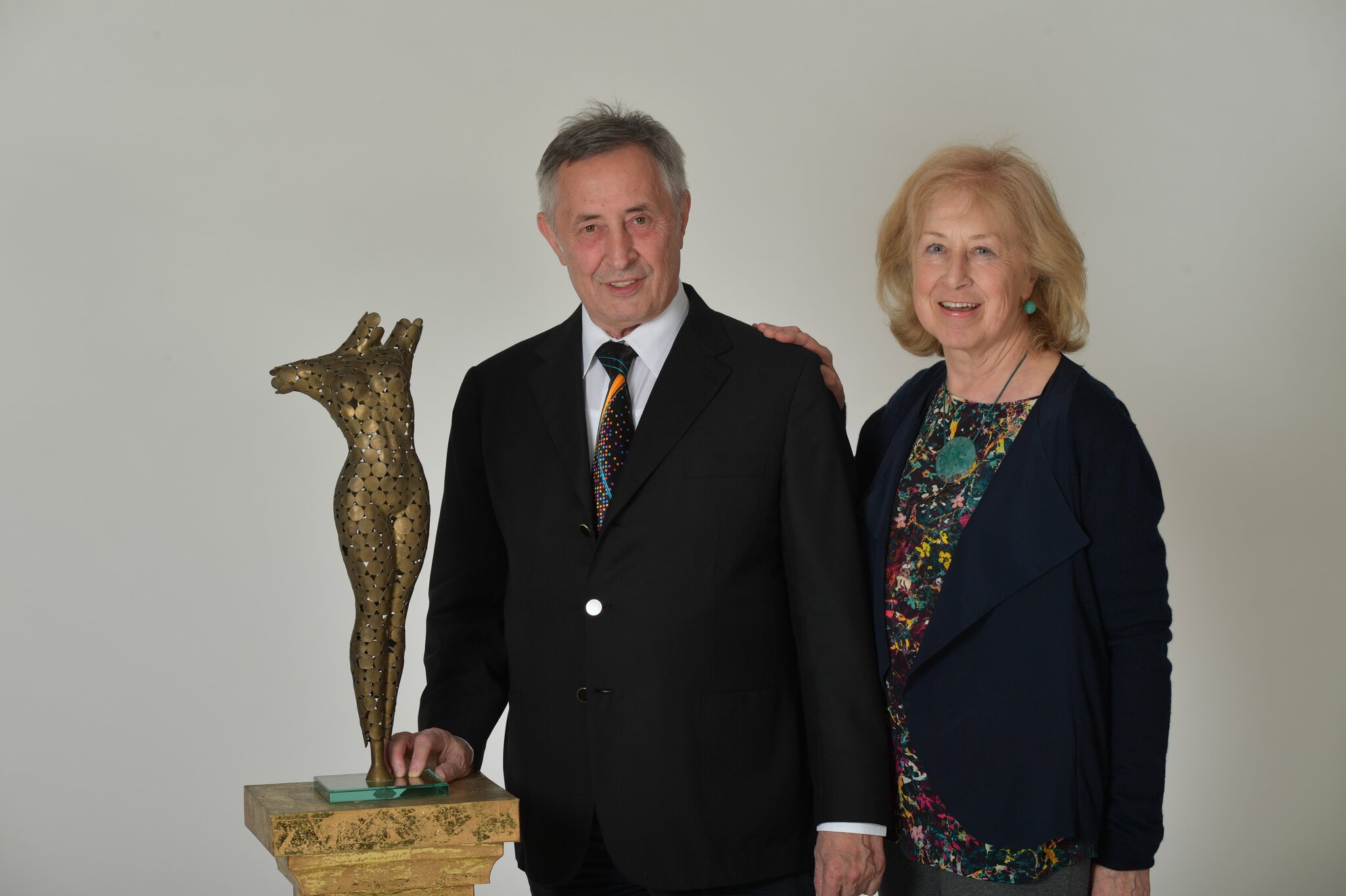 Im Gespräch: Josef Schütz blickt auf ein Jahr "Schütz Art Museum ...