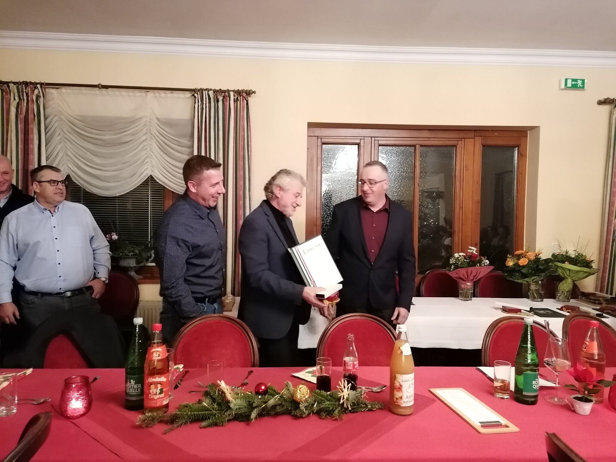 Weihnachtsfeier: Leute - Wienerwald/Neulengbach