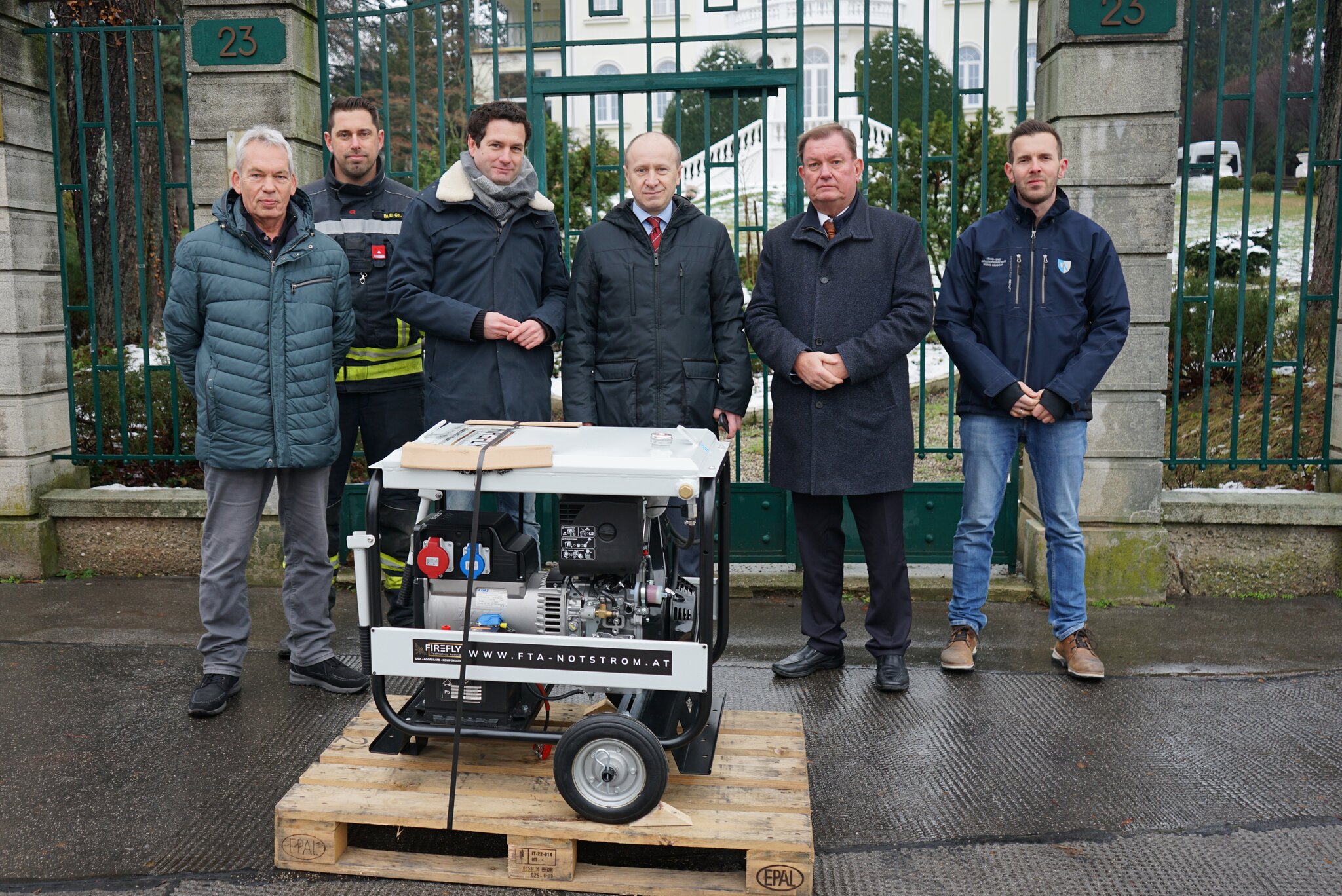 Laxenburg/Wr. Neudorf: Ein Weihnachtswunder für die Ukraine - Mödling