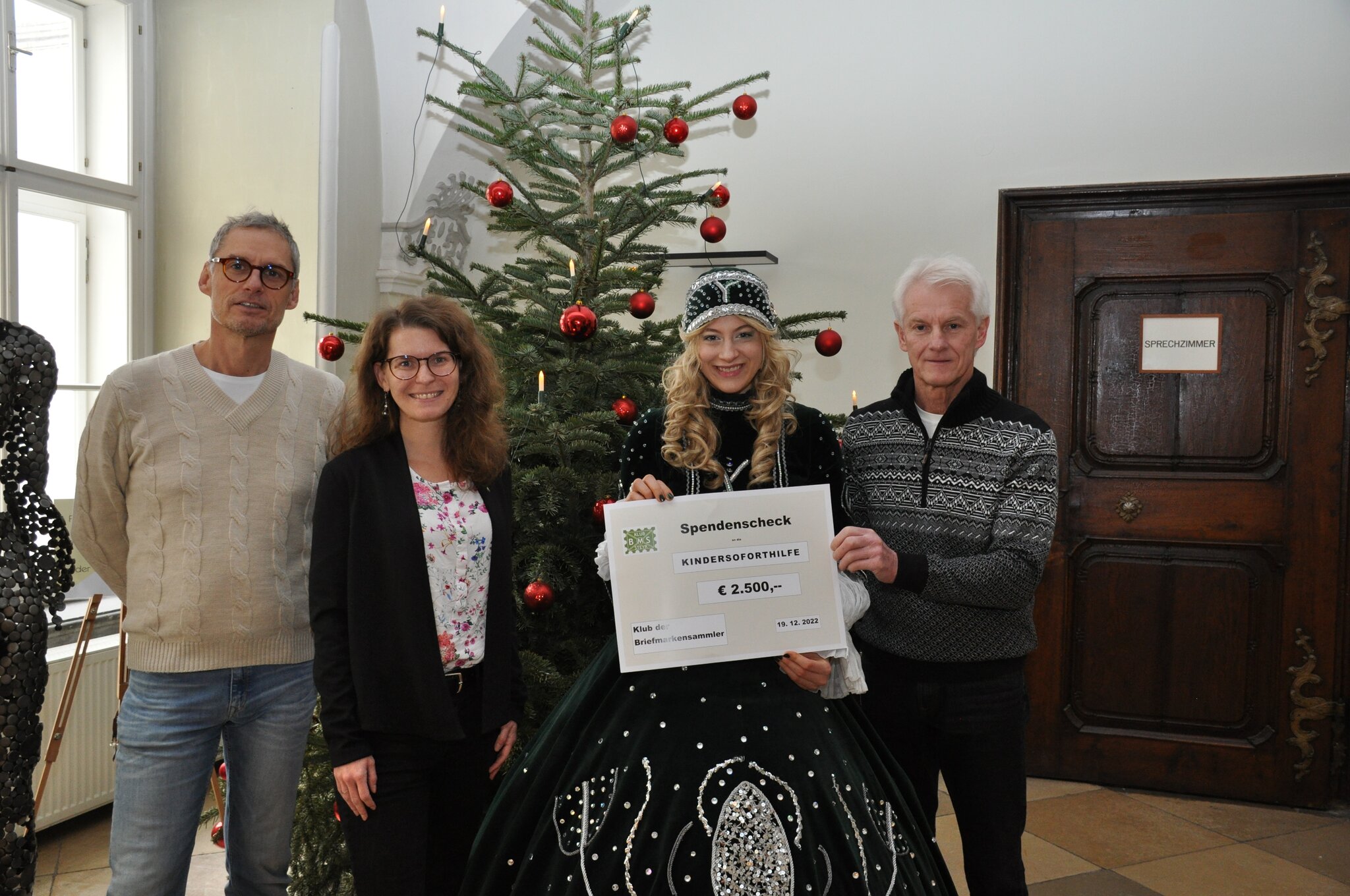 Christkindl-Ballonfahrt: Christkindl-Ballonstart: 2.500 Euro für ...
