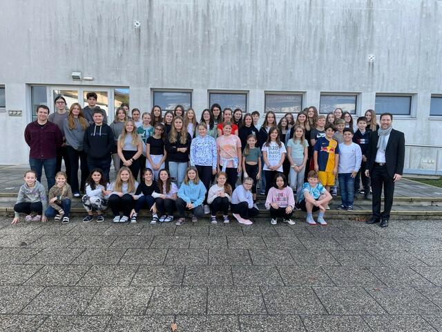 Charity-Event: Kuchen essen für den guten Zweck im BRG Oberpullendorf - Oberpullendorf