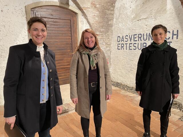 Johanniswein-Segnung: Am „Hanstag“ stand der Wein im Mittelpunkt - Weiz