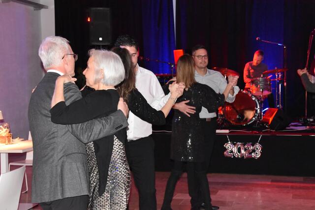 Oberwart: Event Location "kurios" eröffnete mit gemütlichem ...