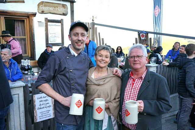Maria Neustift: Glasner-Hütte wurde zünftig eröffnet - Steyr & Steyr Land