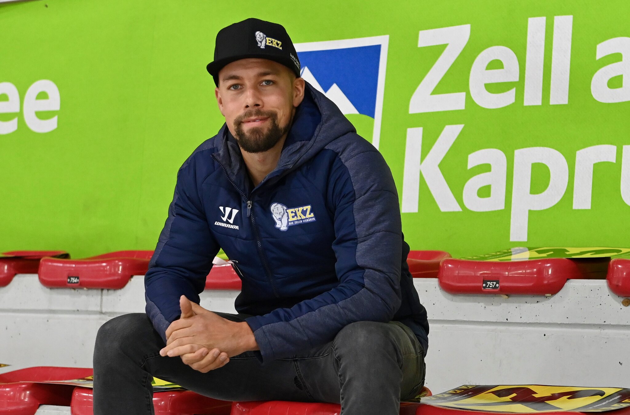 Eishockey - Zeller Eisbären: Patrick Schwarz: "Haben Quali im Dezember ...