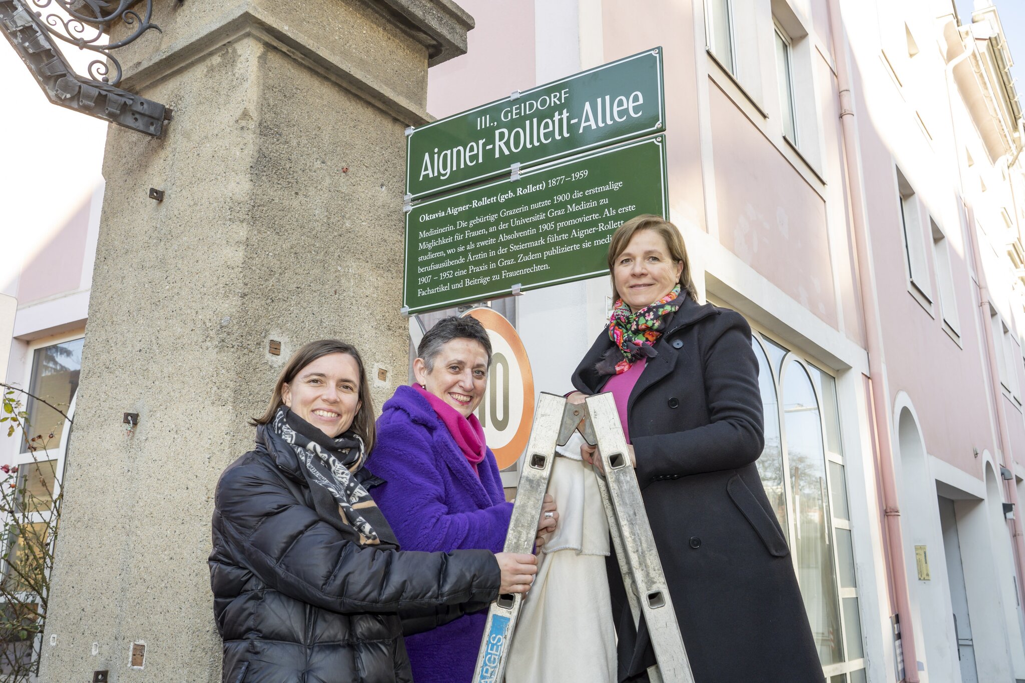 Straßenumbenennung: "Max-Mell-Allee" ist jetzt "Aigner-Rollett-Allee ...