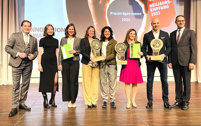 WK-Neujahrsempfang - Ehrung/Auszeichnung: Innovative Menschen vor den ...