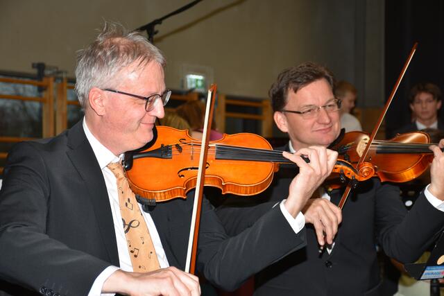 Musikschule Grein: Neujahrskonzert begeisterte und verzauberte - Perg