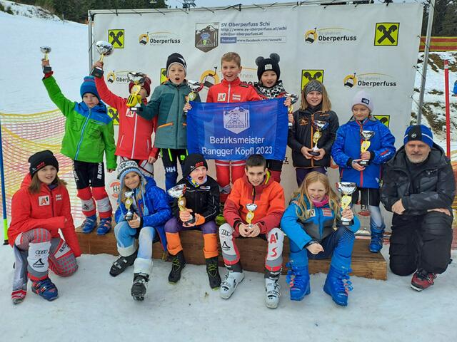Wintersport pur: Volles Tempo bei den Skiveranstaltungen in Oberperfuss ...