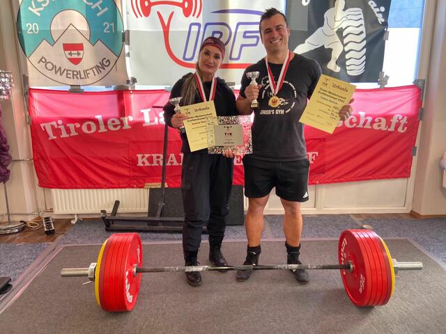 Erfolge für Juniors Gym: Bronze bei Kraftdreikampf-WM für Andrea ...