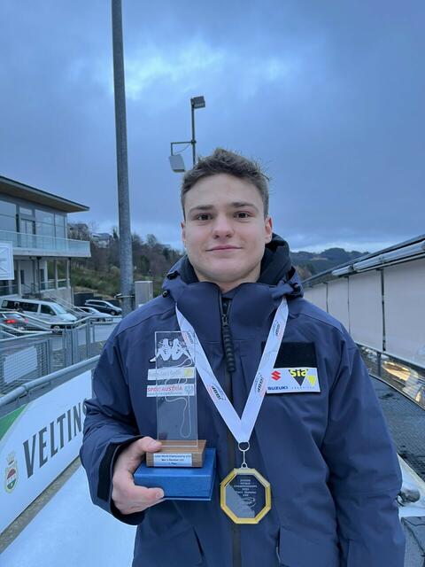 Skeletonpilot aus Ellbögen holte Titel: Tanzer ist U20-Weltmeister ...