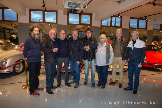 PS-Gespräche und köstliche Steaks: Treffen der Motorsportlegenden im ...