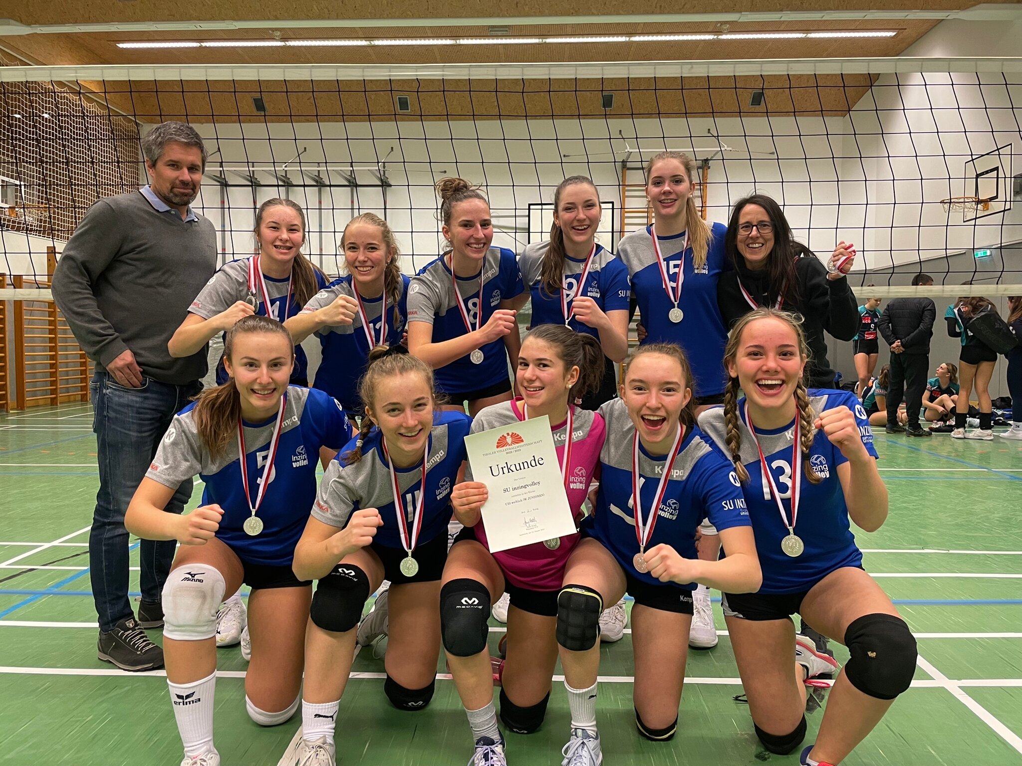 SU inzingvolleys: Inzings Volley-Damen durch die Bank erfolgreich - Telfs