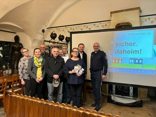 Infoabend: Aktion "sicher.daheim!" besuchte Brucker Harrachkeller ...