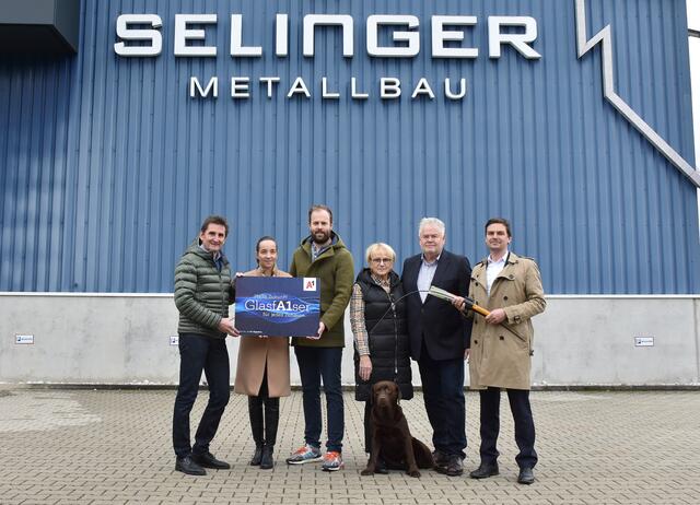 Glasfaser im Gurktal: Metallbau Selinger erfolgreich an Netz angebunden ...