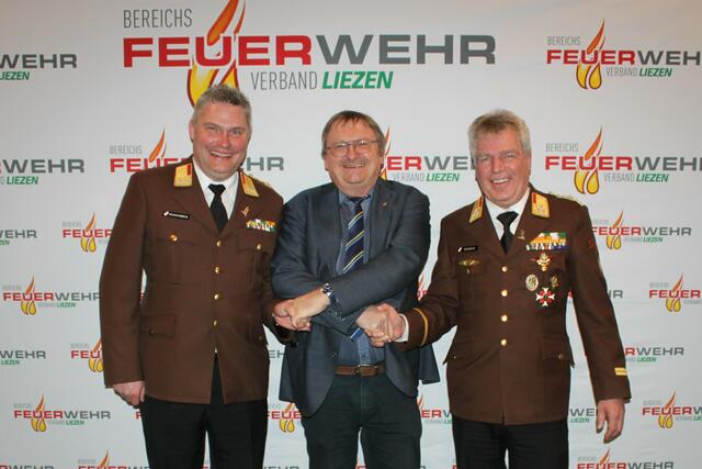 Neuwahl in Liezen: Bereichsfeuerwehrkommando eindrucksvoll bestätigt ...