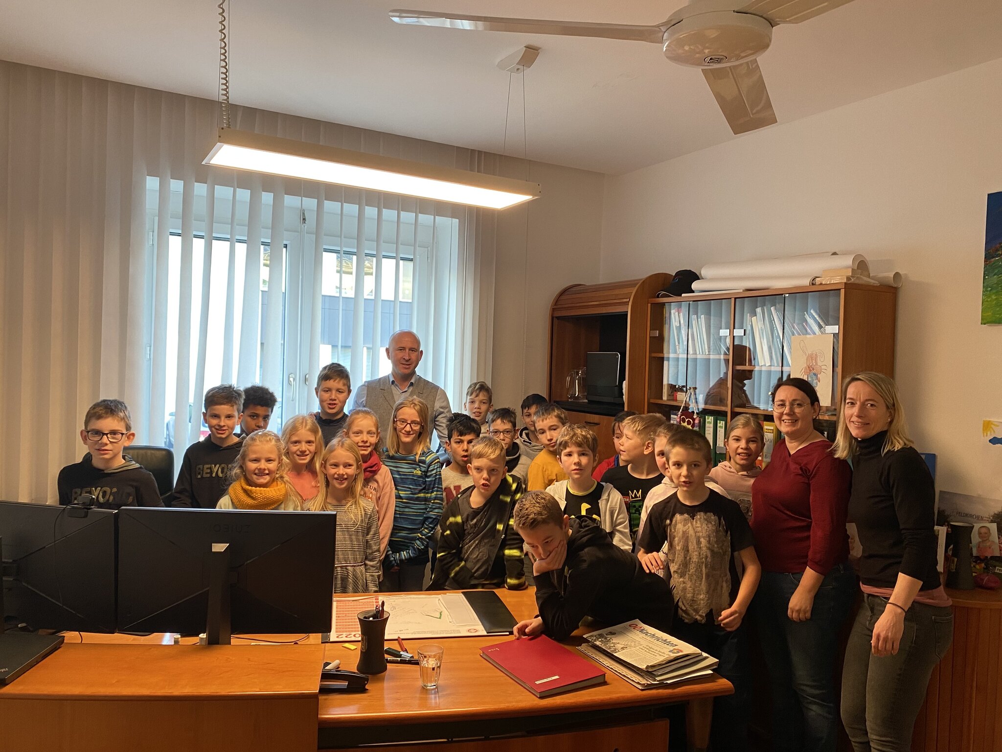 Volksschule Lacken: Aufregender Tag am Gemeindeamt Feldkirchen - Urfahr ...