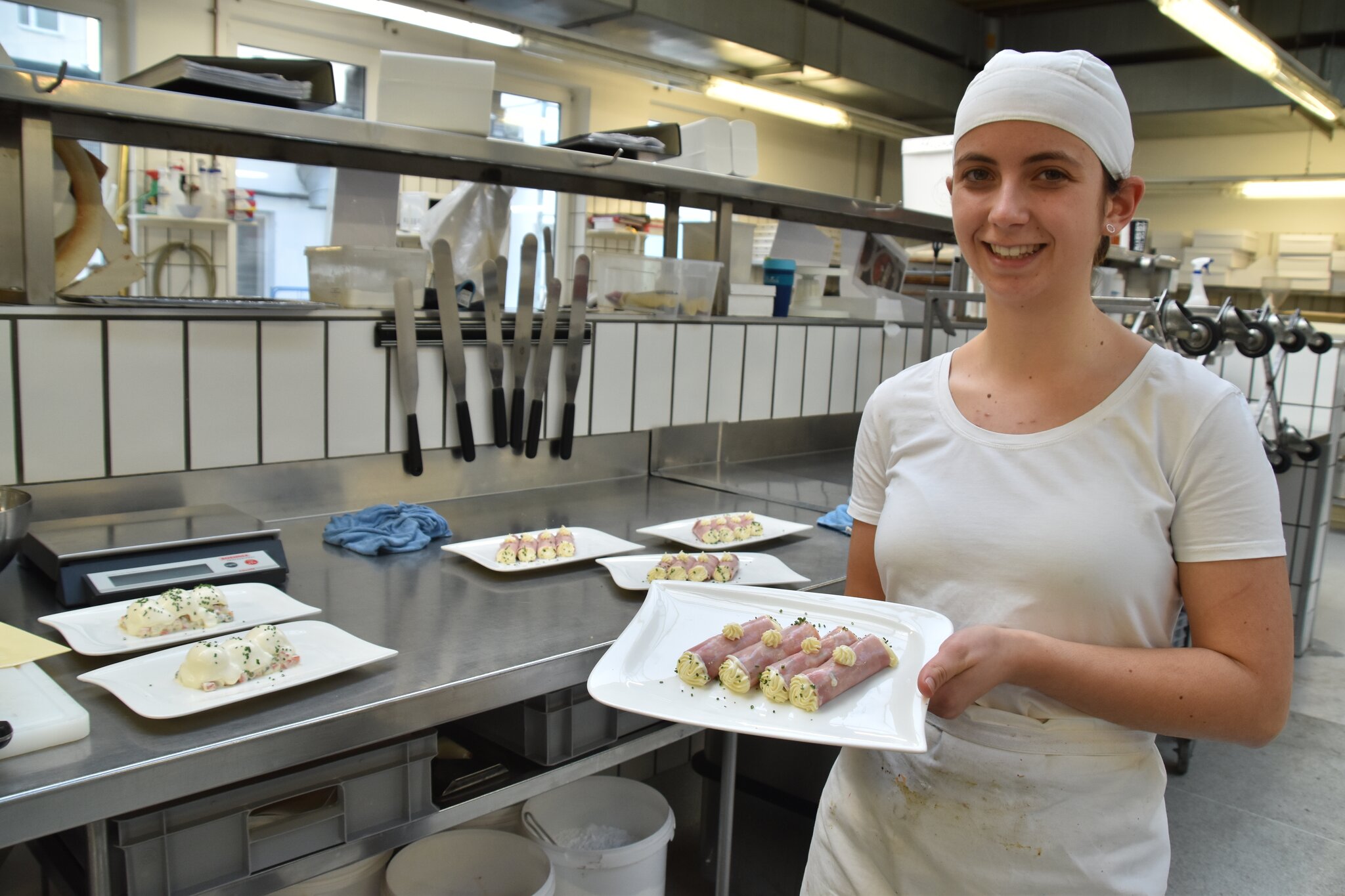 Favoriten: Hannah Schrenk ist Konditorin-Lehrling beim Krapfen-Kaiser ...