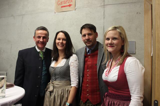 Inzersdorf: Ball der Landjugend war ein voller Erfolg - Herzogenburg/Traismauer