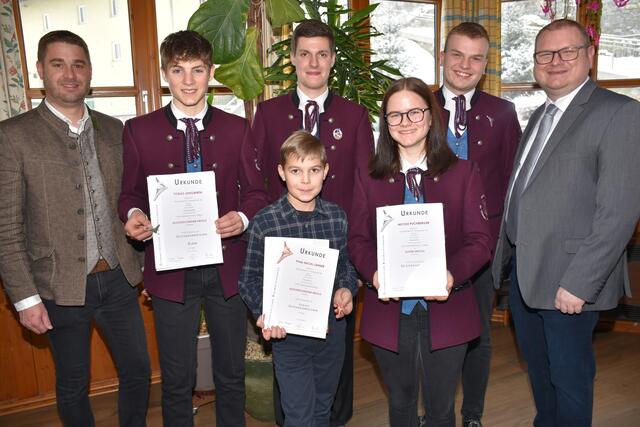 Simon Reiter (23): Jüngster Musikvereins-Obmann des Landes einstimmig ...