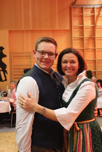 Inzersdorf: Ball der Landjugend war ein voller Erfolg - Herzogenburg/Traismauer