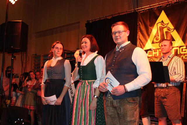 Inzersdorf: Ball der Landjugend war ein voller Erfolg - Herzogenburg/Traismauer