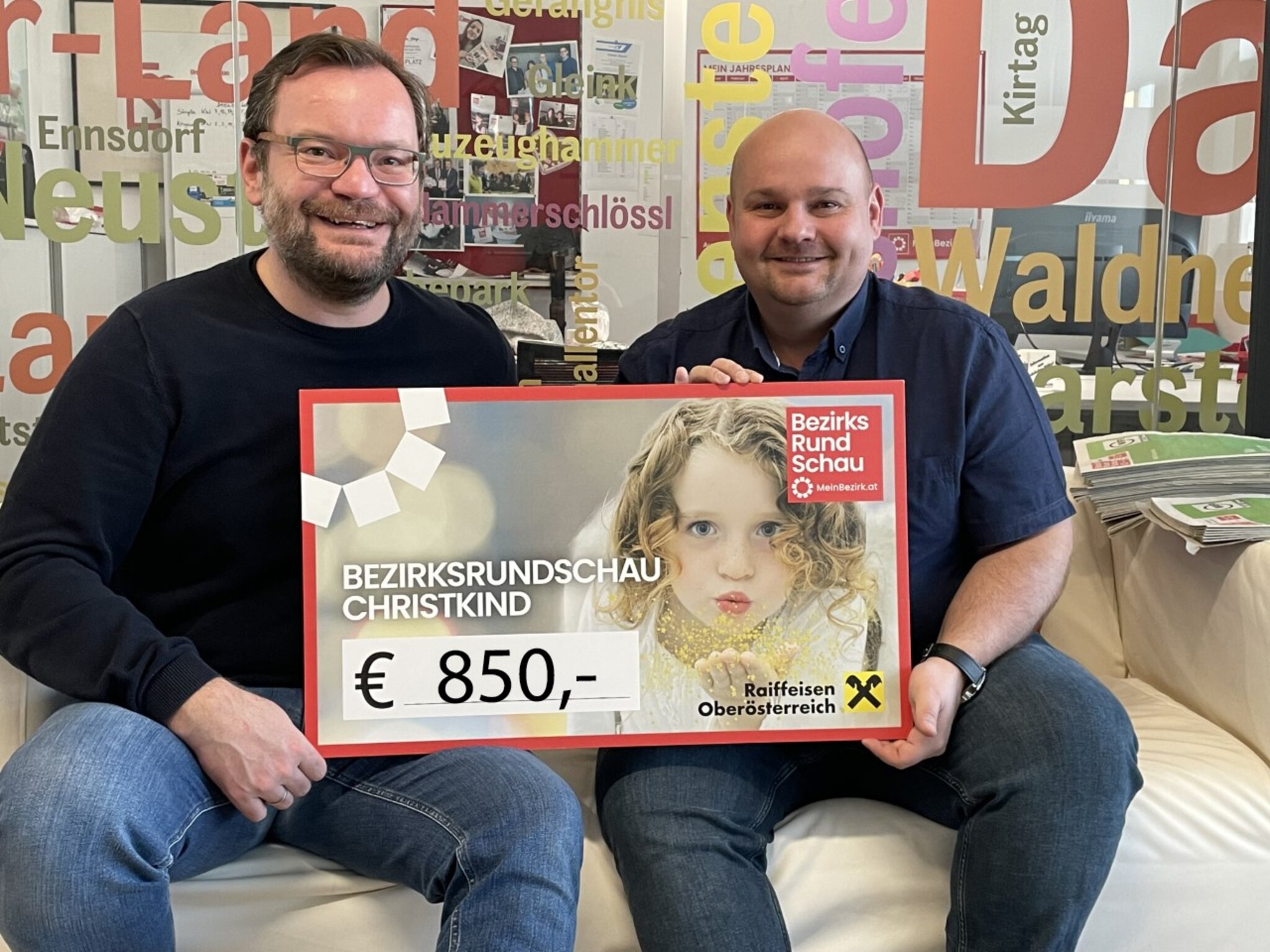 BezirksRundschau Christkind: Helmut Muxel & Markus Egger helfen David - Steyr & Steyr Land