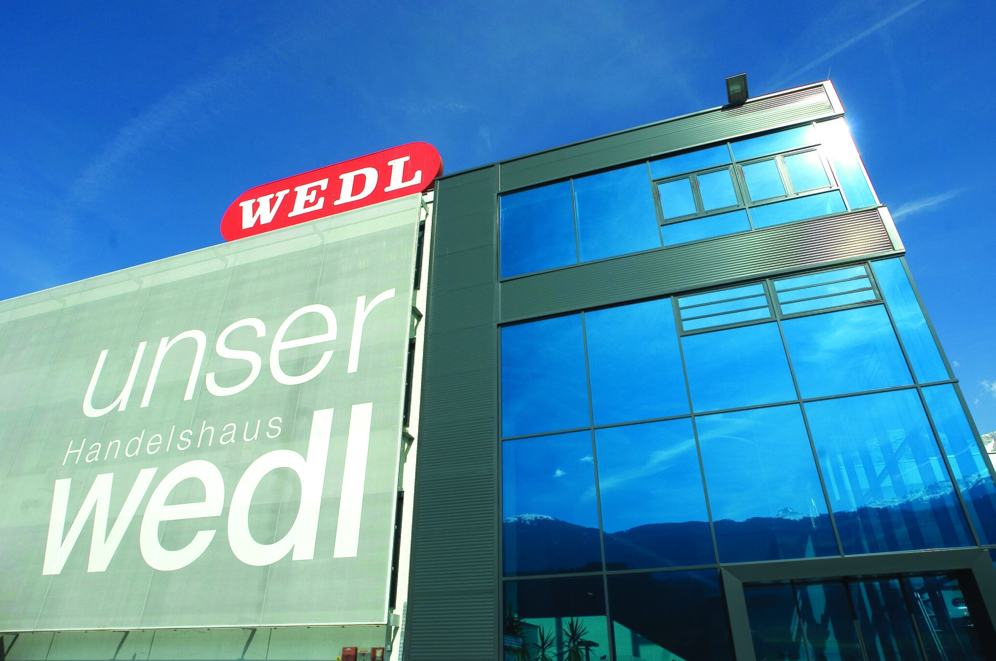 Drei neue Köpfe: Handelshaus Wedl mit neuen Führungskräften - Hall-Rum