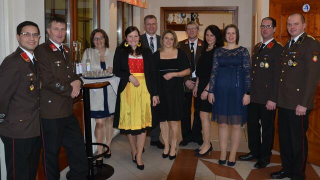 Mit "Moskitos": FF Ober Neustift lud zum traditionellen Ball - Zwettl