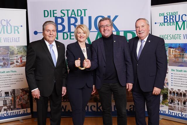 Brucker Gemeinderat hat gewählt: Bürgermeisterwahl mit einer großen ...