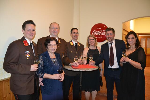 Feuerwehr Wiesenfeld bat wieder zum Tanz - Lilienfeld