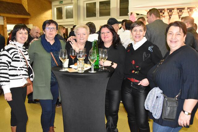 Badersdorf: Bürgermeister Daniel Ziniel feierte den 30. Geburtstag ...
