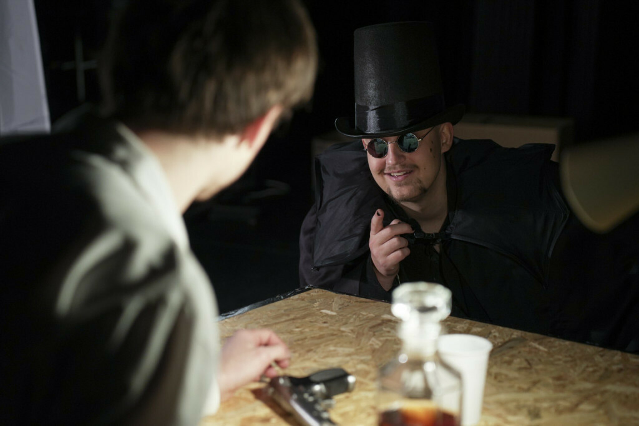 Der Schatten: Eine finstere Komödie frei nach Hans Christian Andersen ...