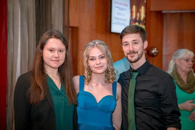 Große Bildergalerie: Maturaball der zweisprachigen HAK Klagenfurt ...