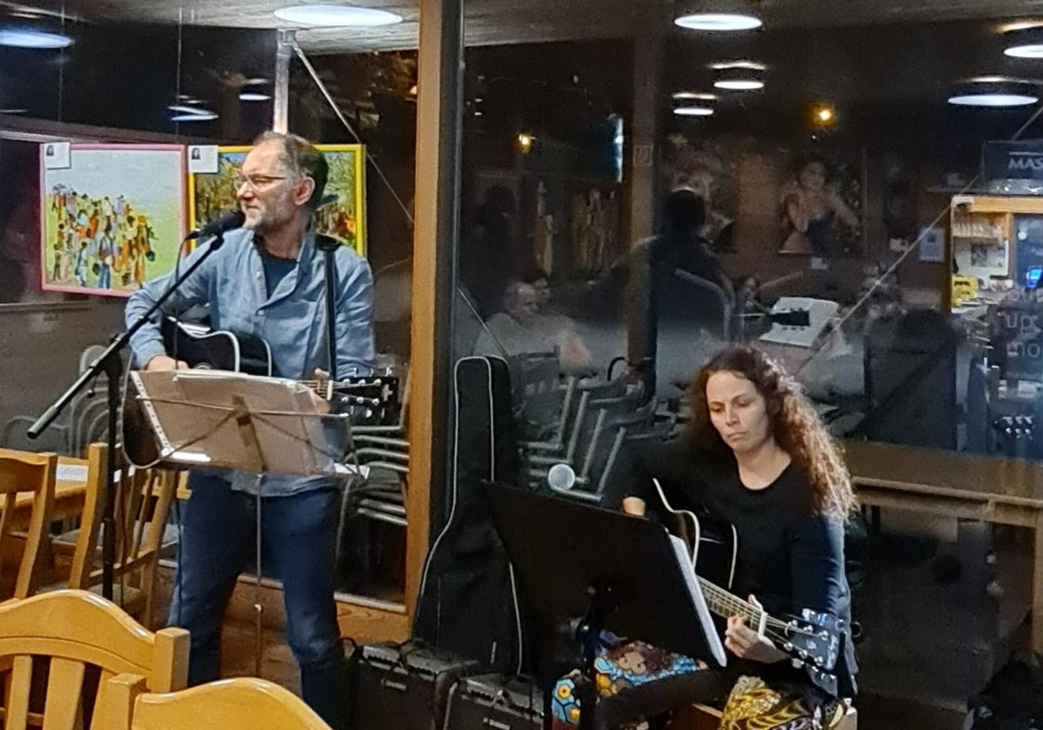 Martin Wiener und Nadja Bzoch: "Lass die Maske fallen" - Villach Land