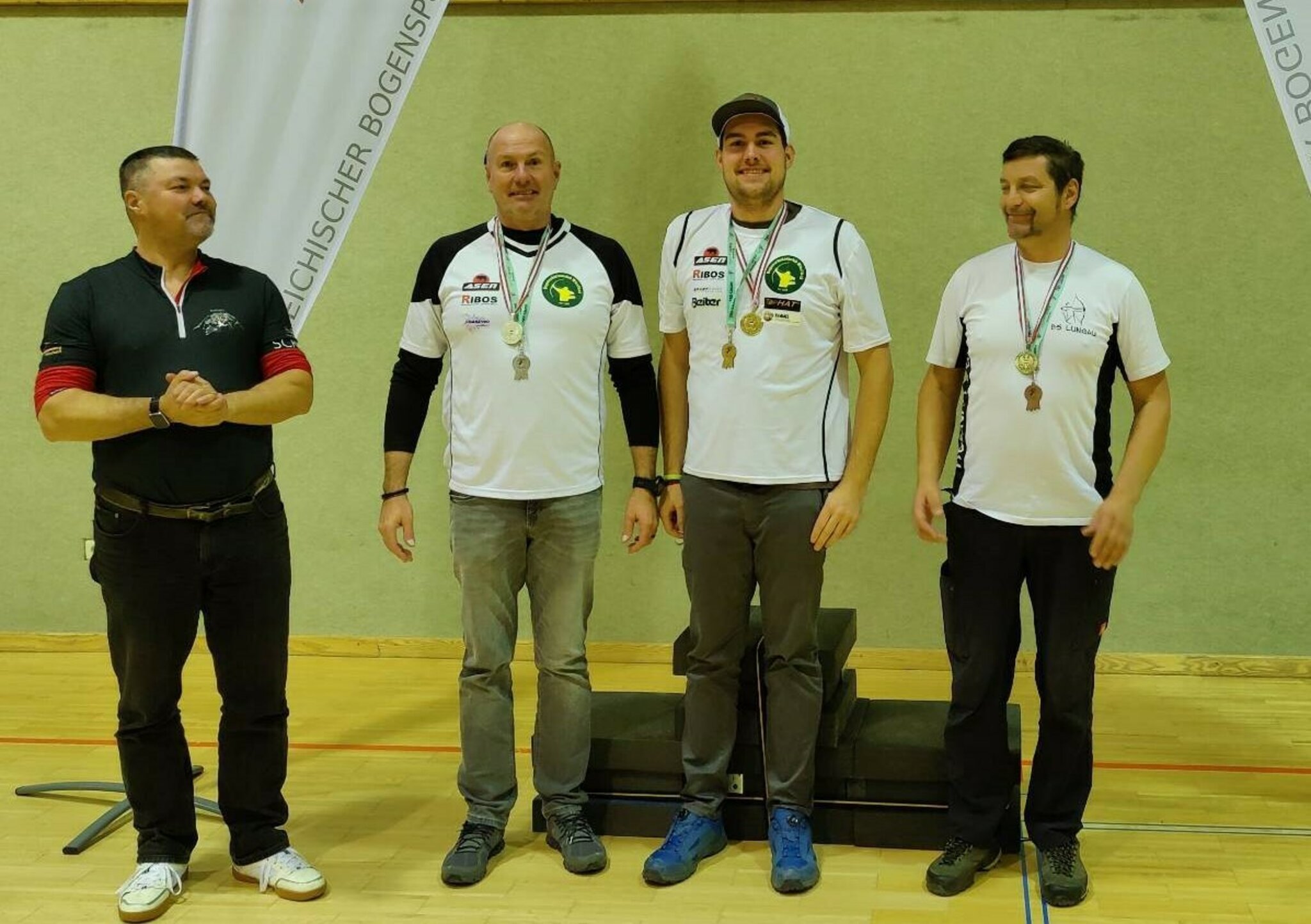 Bogenschießen: Nico Wiener vor Wolfgang Wiener Compound-Meister - Oberwart