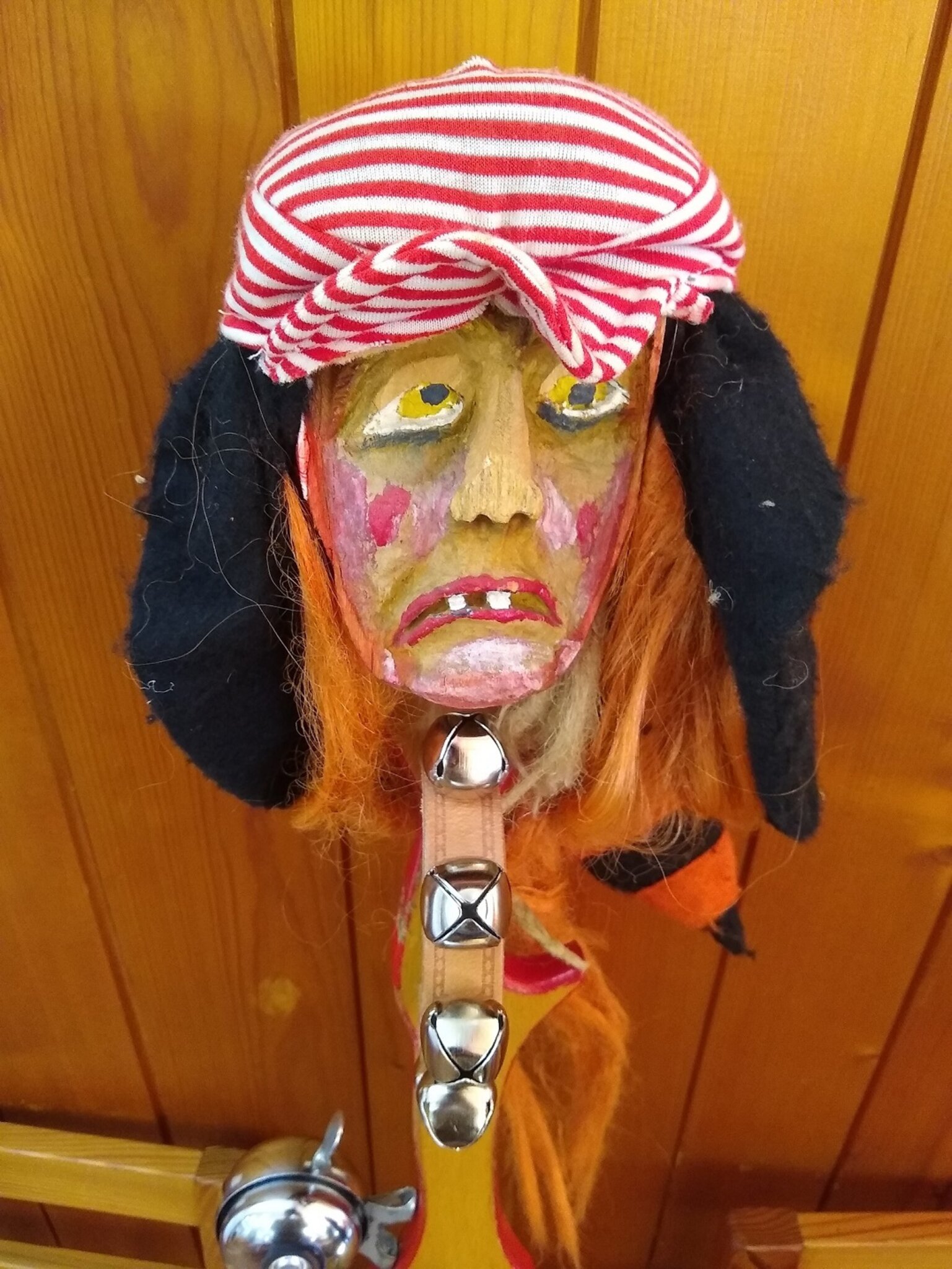 Valentinstag mit Rasseln und Tschinellen: Teufelsgeigertreffen in ...