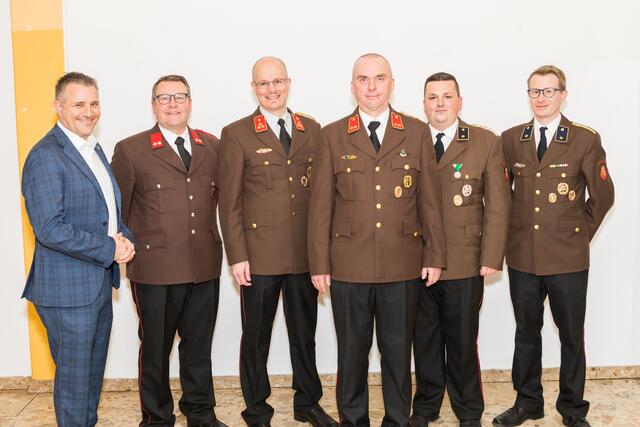 Christian Mayerhofer: Neuer Kommandant bei der FF Seewalchen - Vöcklabruck