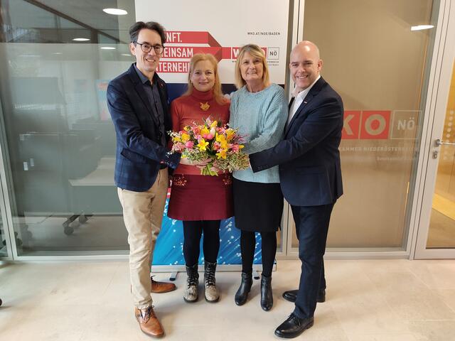 Valentinstag am 14.2.: Ein Blumenstrauß für den Wirtschaftskammer-Chef ...